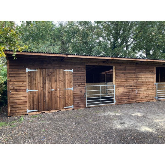 Double Stable & Tack Room 36ft x 12ft