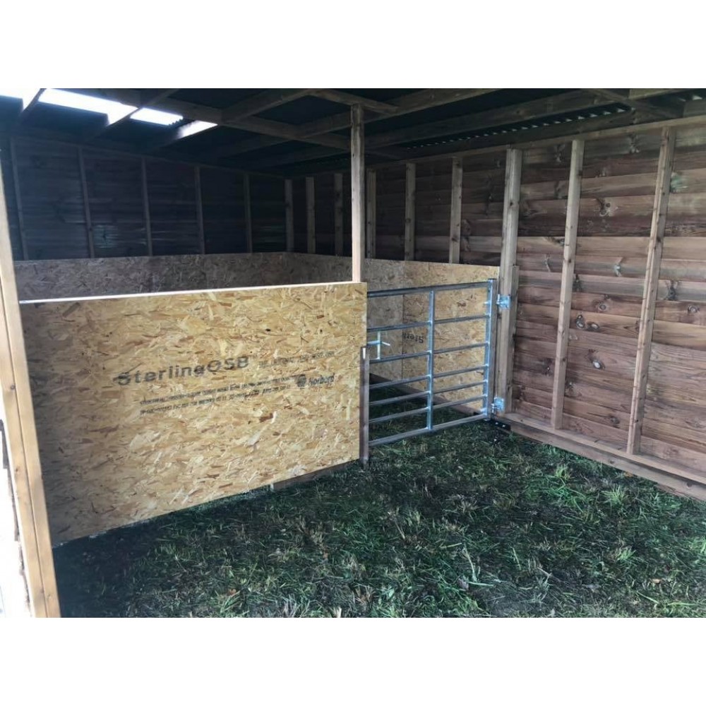 Internal Stables & Storage With Gates